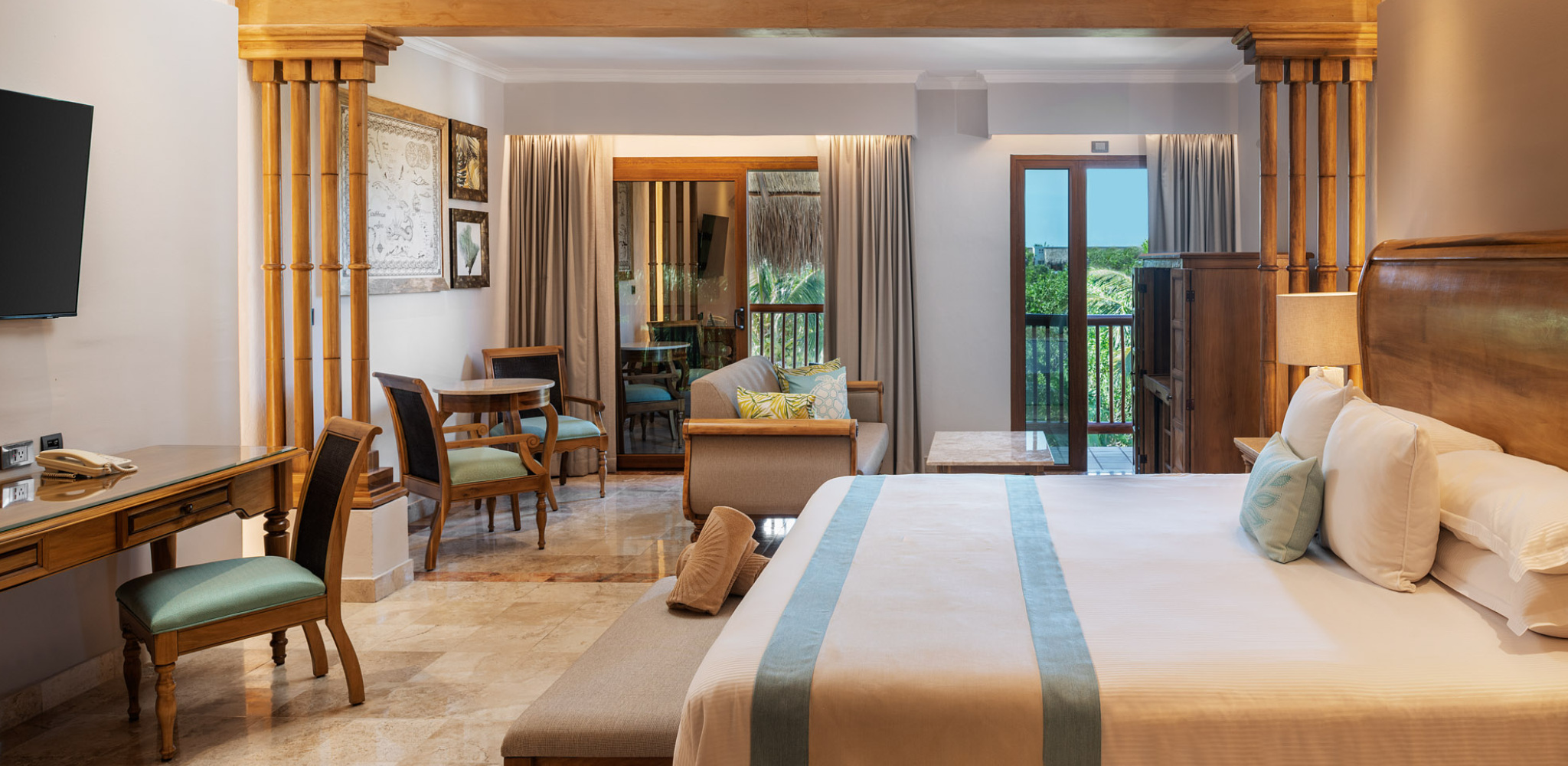 GOLDEN SUPERIOR JUNIOR SUITE KING SIZE | Valentin Imperial Riviera Maya