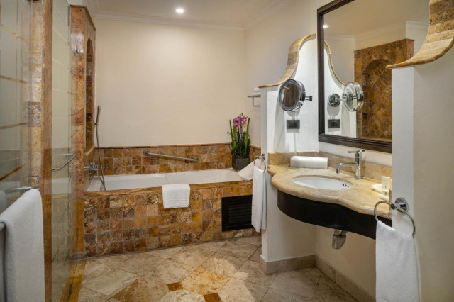 Valentin Imperial Riviera Maya ’s Suites Official Web